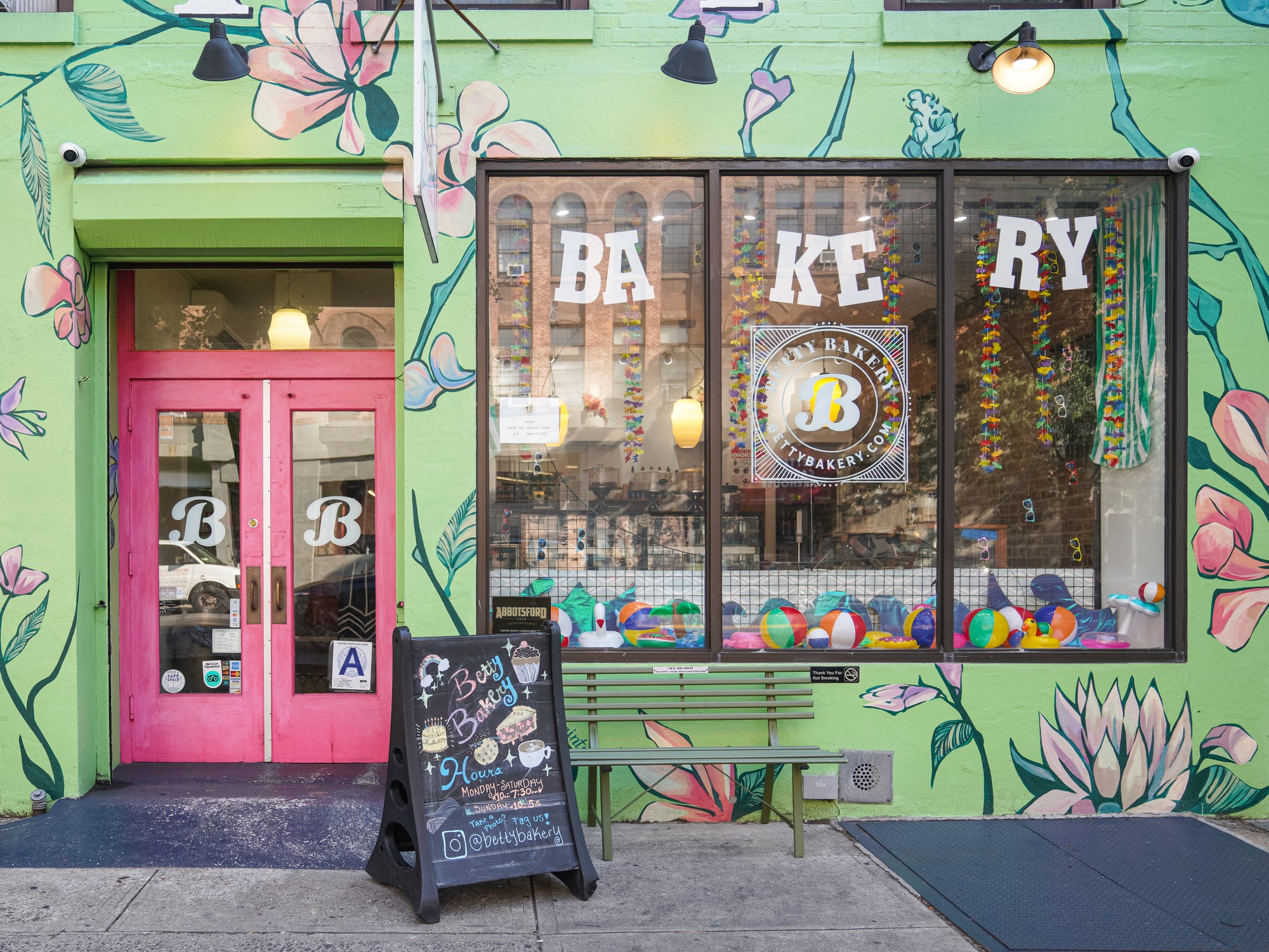 Betty Bakery